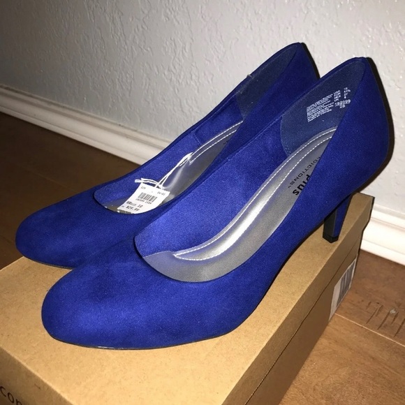 comfort plus by Predictions | Shoes | Comfort Plus Blue Suede Pumps ...